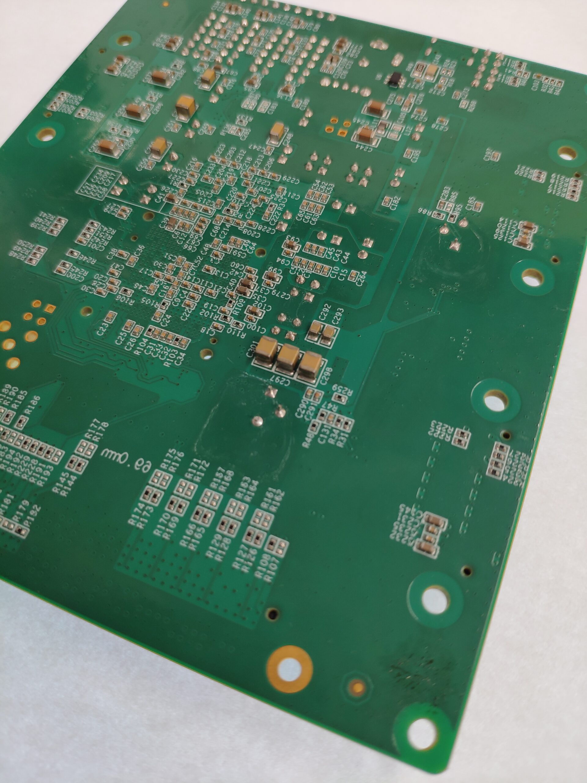 Efinix Titanium 180 M484 Development Kit | FPGAマガジン公式