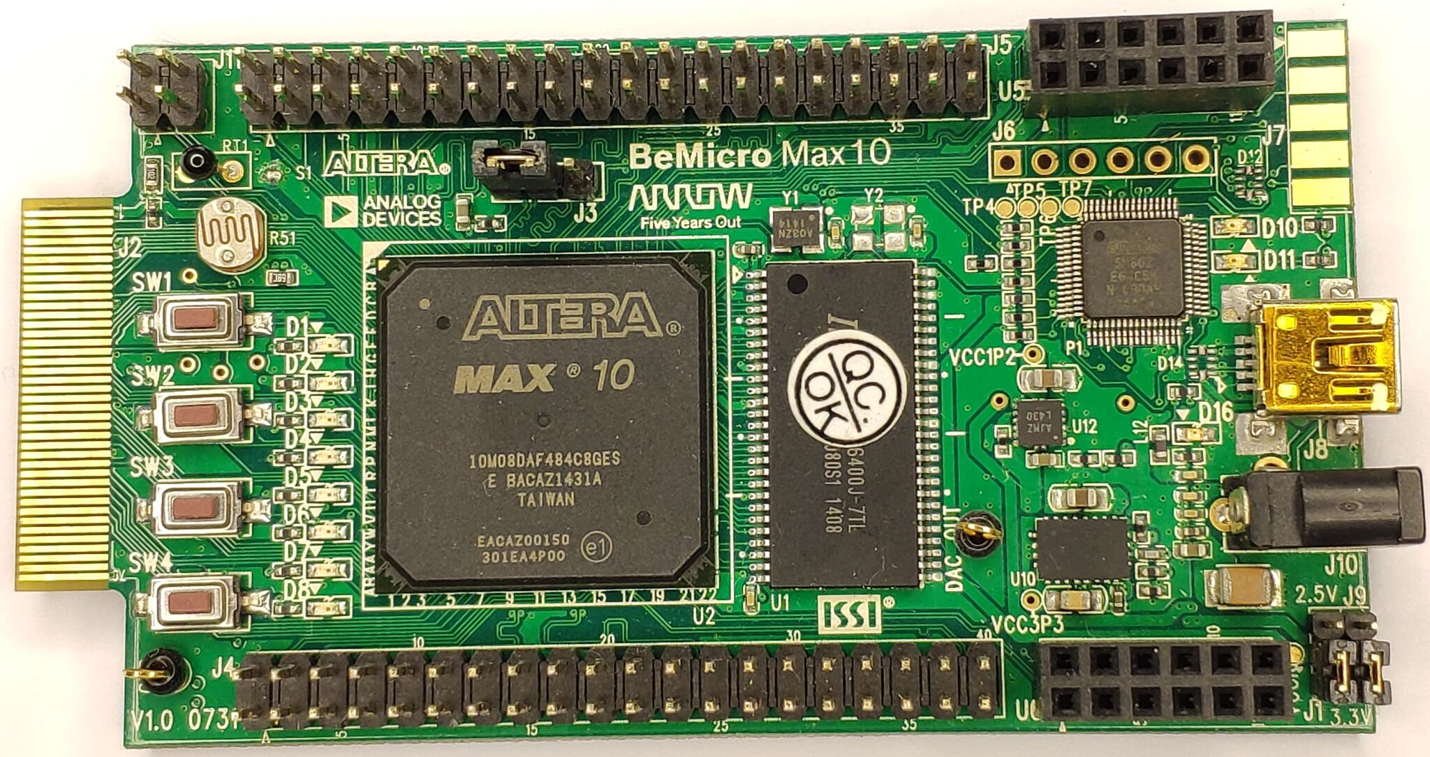 MAX10 | FPGAマガジン公式