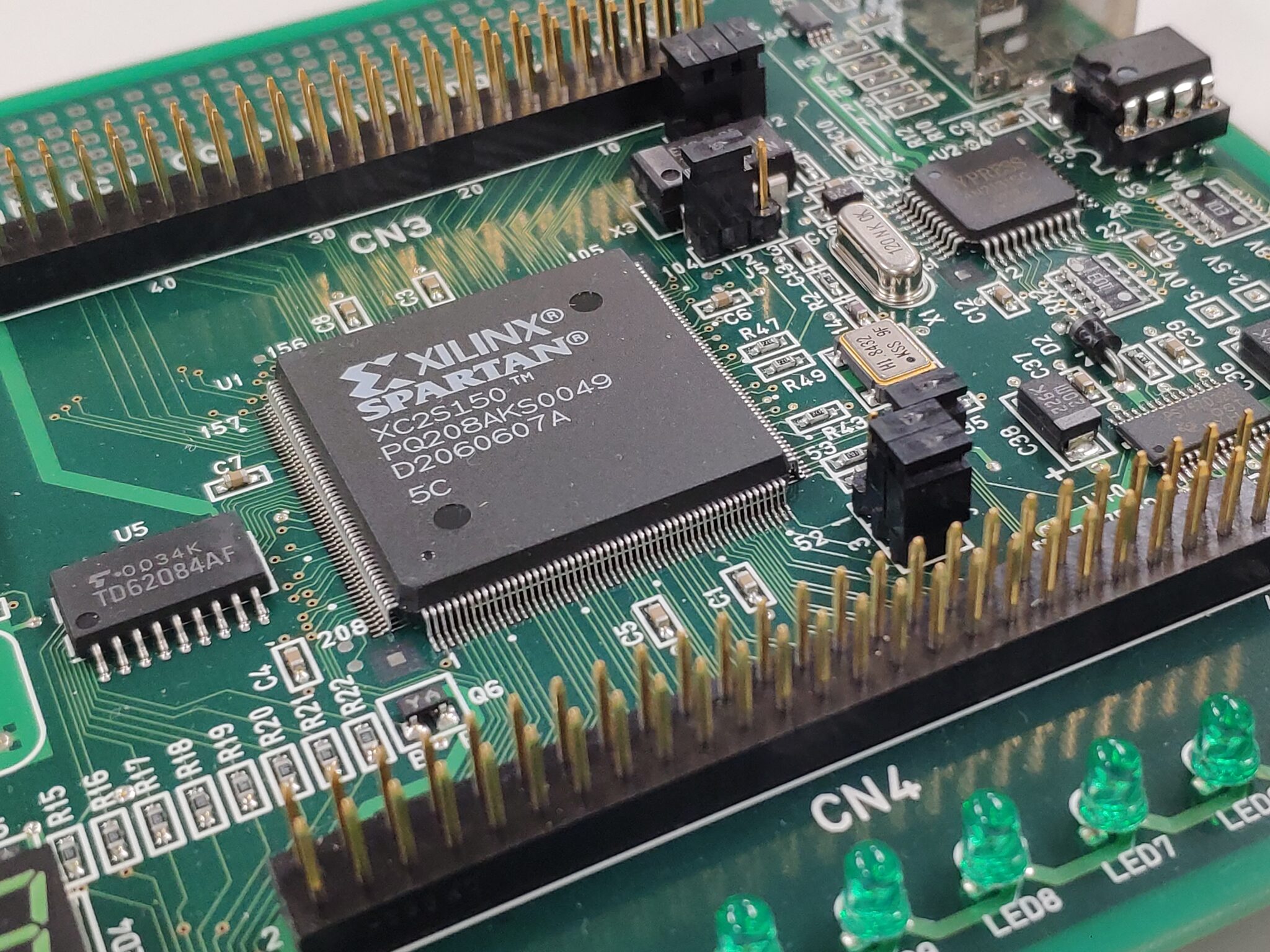 SpartanⅡ評価キット | FPGAマガジン公式