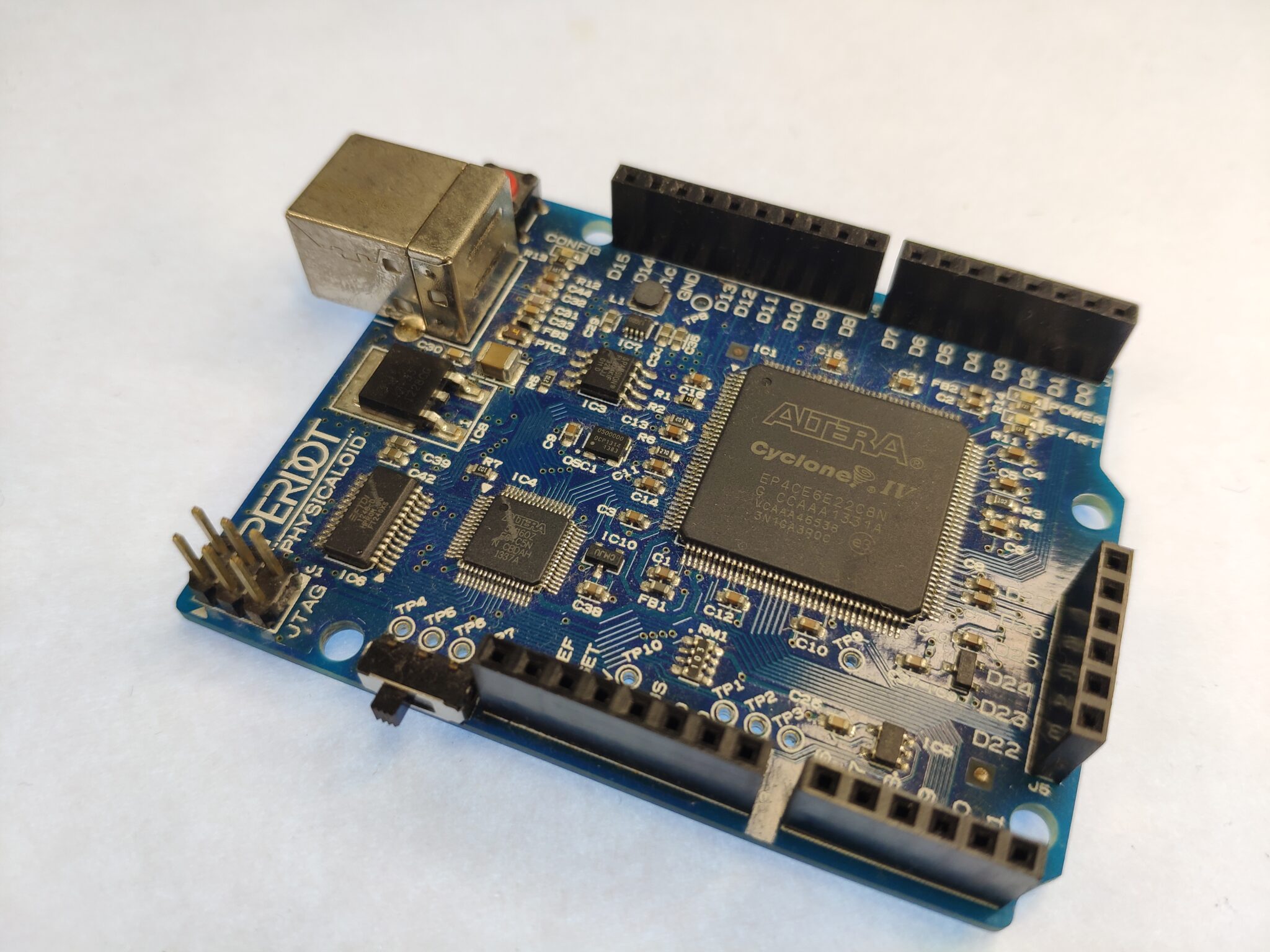 PERIDOTボード | FPGAマガジン公式