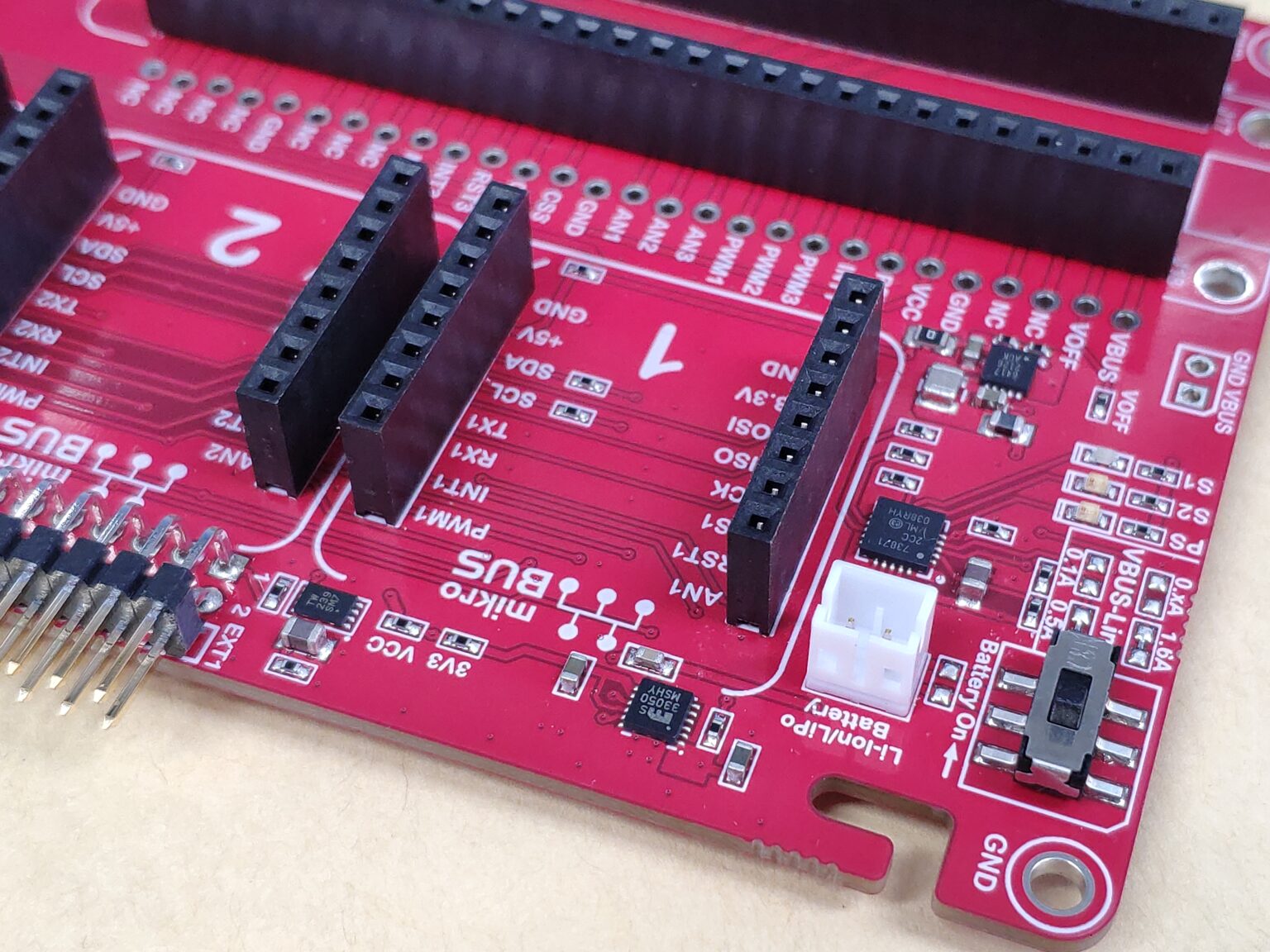 PIC16F13145 CURIOSITY NANO | FPGAマガジン公式